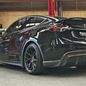 Tesla Model Y - Forum Rocker - 360 Link - Automotive Styling Specialists