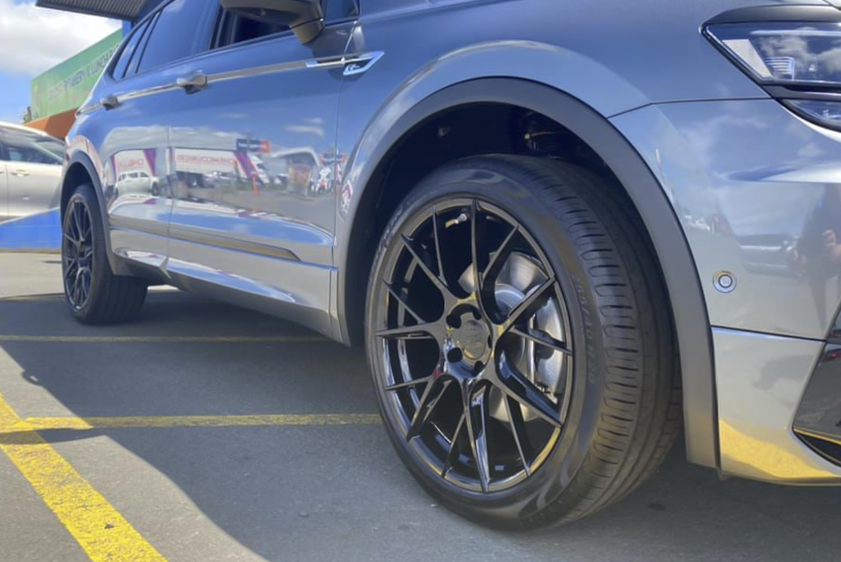 VW Tiguan - Forum Rocker 2 - 360 Link - Automotive Styling Specialists