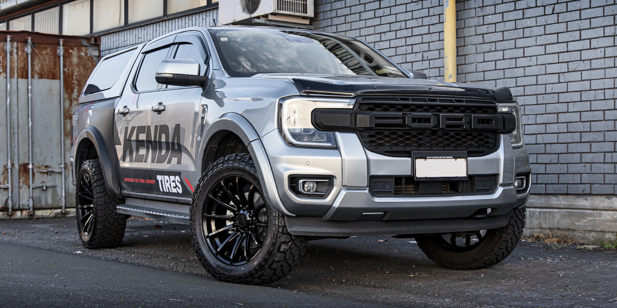 Ford Ranger - Alpha Machete Gloss Black - 360 Link - Automotive Styling ...