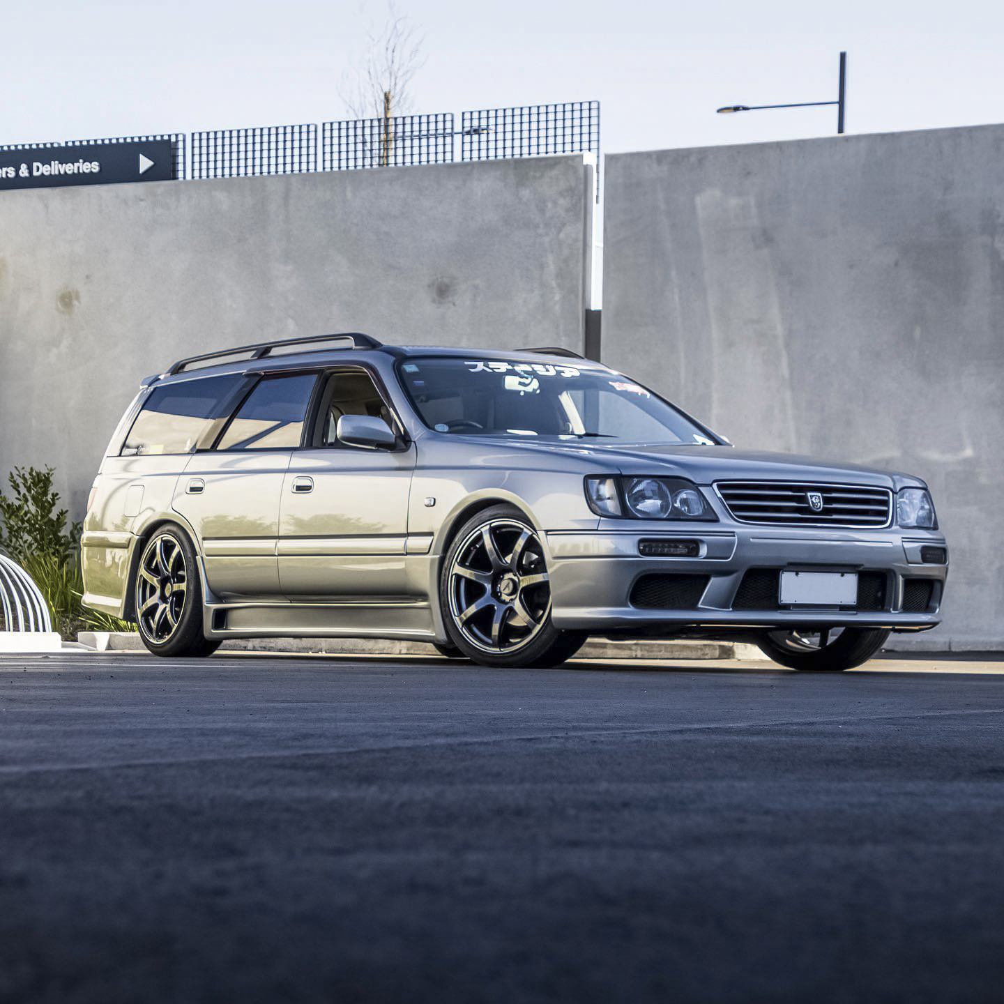 Nissan Stagea - Rota Vector Pro - 360 Link - Automotive Styling Specialists