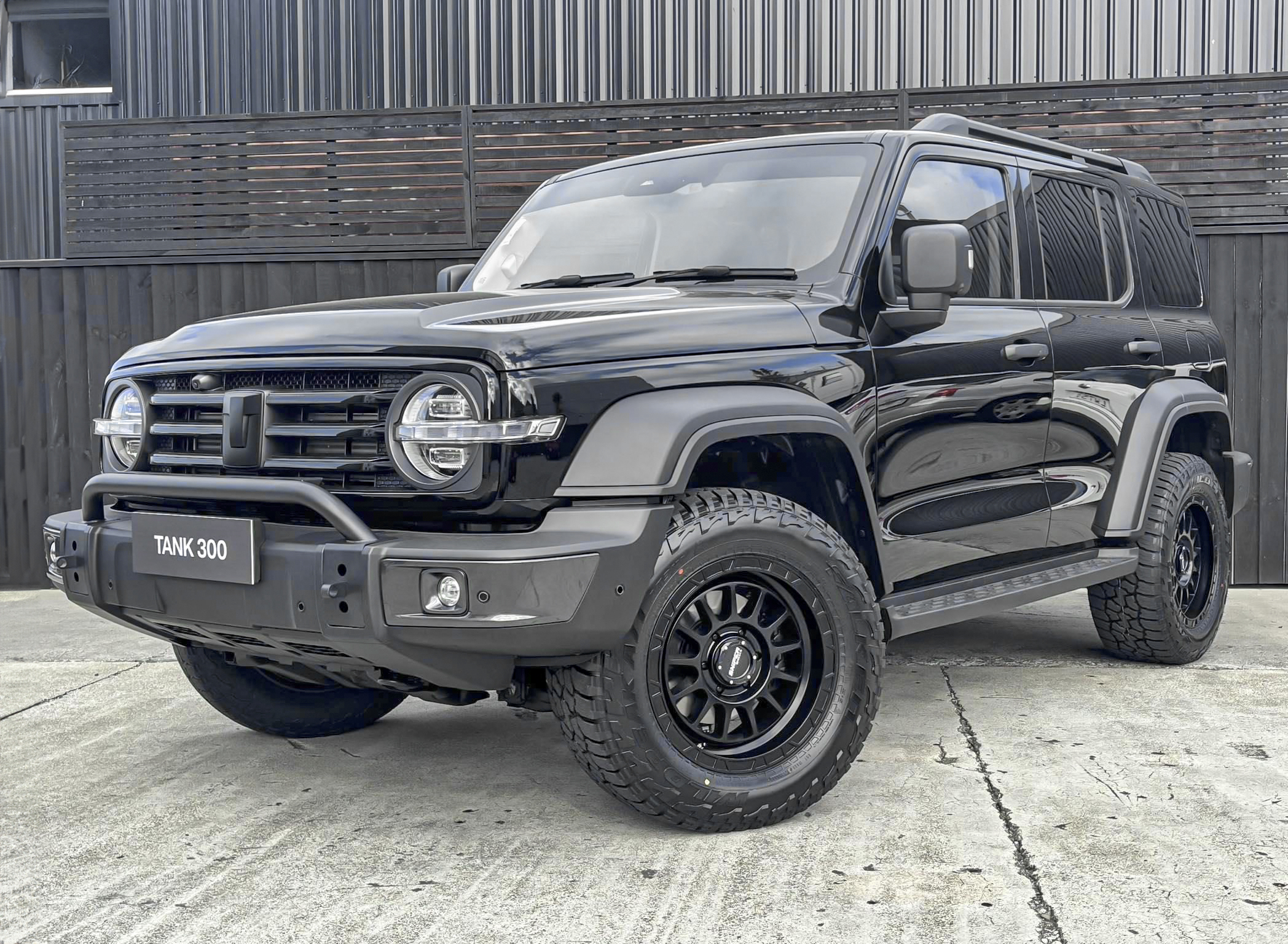 Great Wall Tank 300 - Sniper Ballistic - 360 Link - Automotive Styling ...