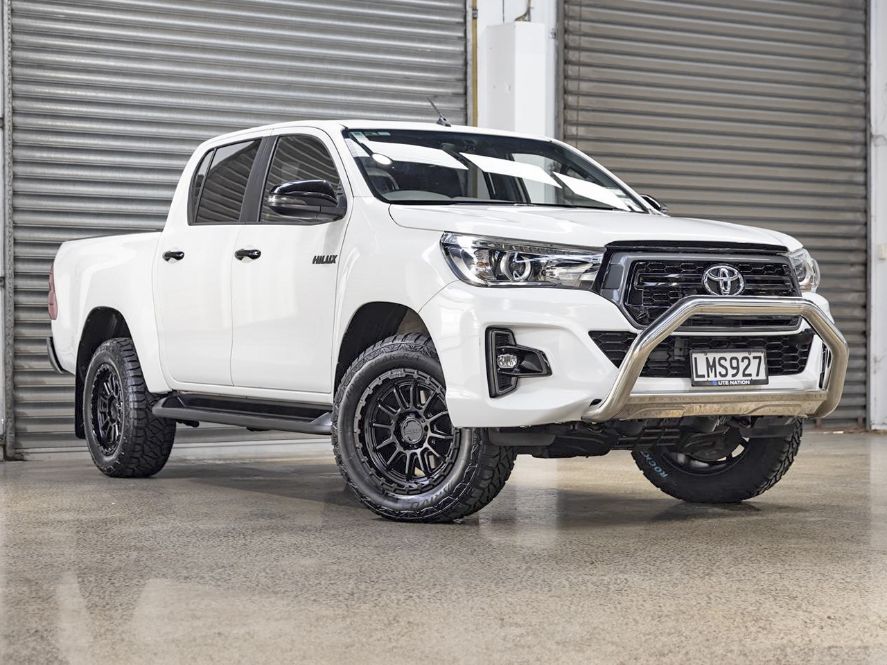 Toyota Hilux - Recon Gunner - 360 Link - Automotive Styling Specialists