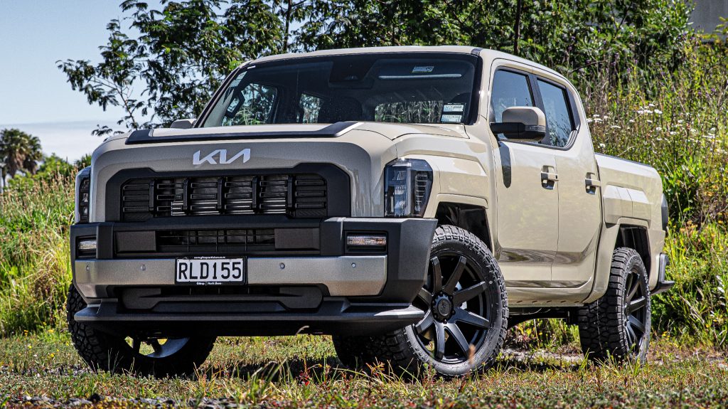 Kia Tasman - Alpha Nomad - 360 Link - Automotive Styling Specialists